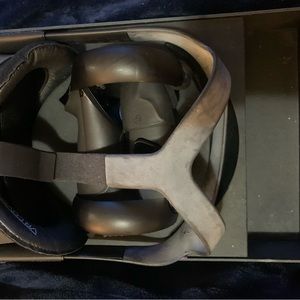 Oculus Quest | VR, AR & Accessories | Oculus Quest Is An Allinone ...